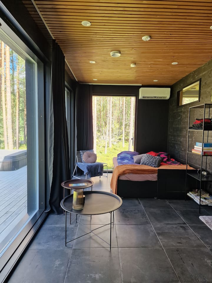 Hurmaava Vierasmaja, Jossa Poreamme Ja Sauna. - Kankaanpää