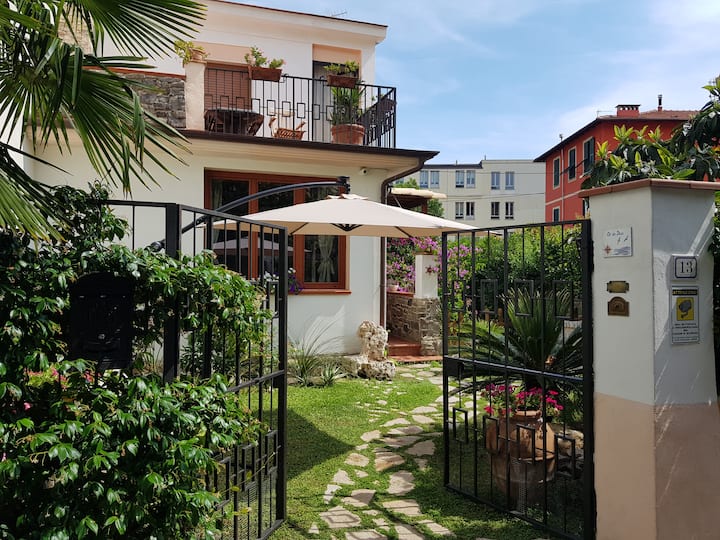 Welcome To "Ca Do Dria" - La Spezia
