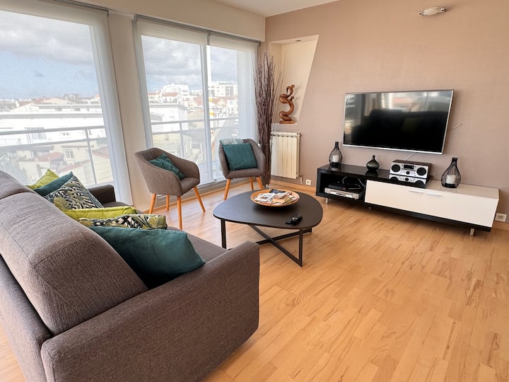 Appartement Proche Plage Et Commerces, Très Calme - Royan