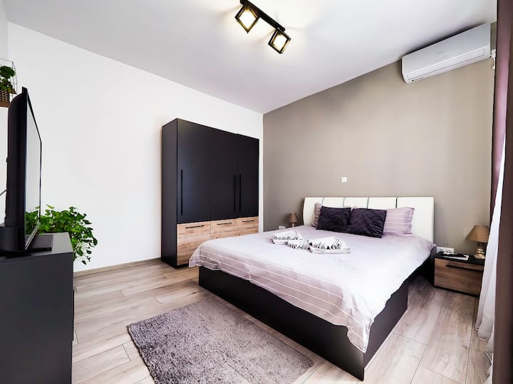 Ben Apartments Sibiu - Deluxe Apartment - Sibiu