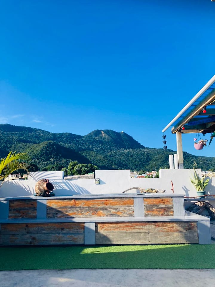 Tropical Inn 1 Bed Apt With 2 Rooftop Terraces - Puerto Plata