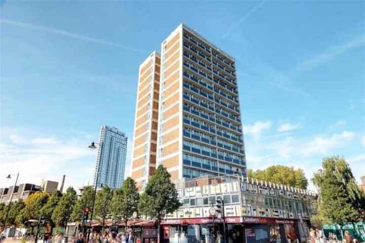 Lovely Two Bedroom Apartment In London Old Street - Londres