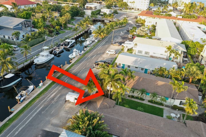 Villa #6 Lovely & Modern On Water 4-min Walk Beach - Pompano Beach