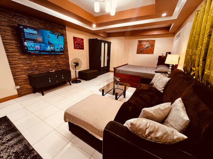 Rest, Relax & Enjoy - Wifi, Disney+, Amazon & Iptv - Subic