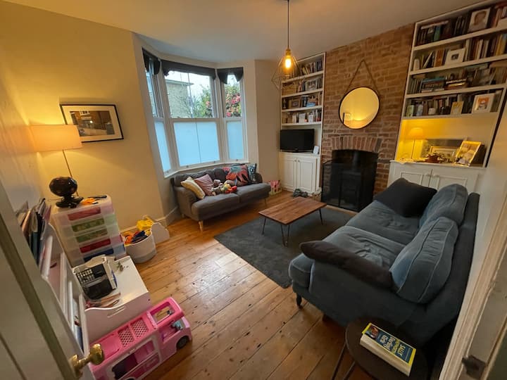 Spacious And Charming 3 Bedroom Family House - Greenwich