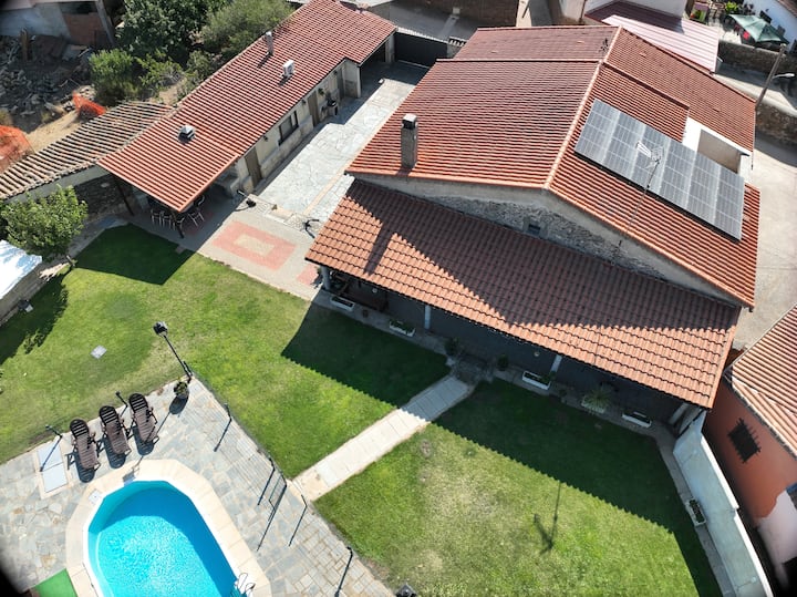 Casa Rural El Almendro Del Cura  5* 
En Salamanca - Ledesma