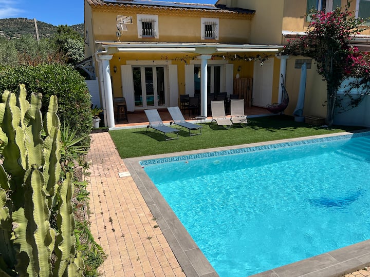 Villa Familiale Et Cosy - Le Lavandou