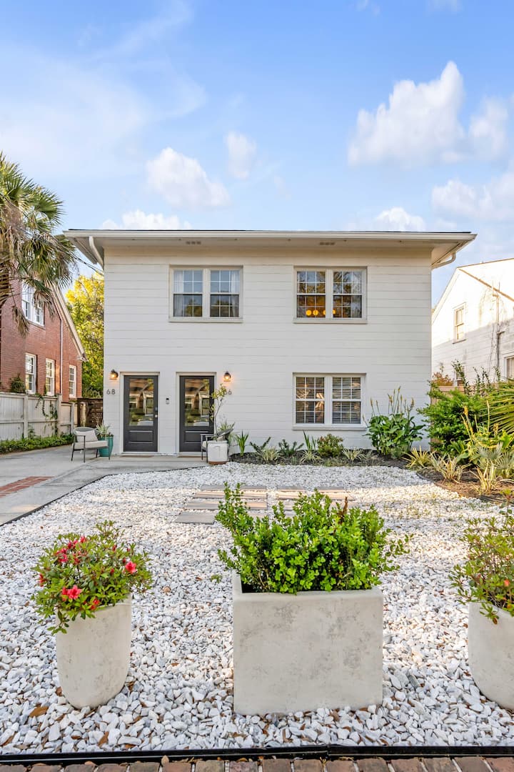 The Oyster House In Downtown Charleston! - Charleston, SC