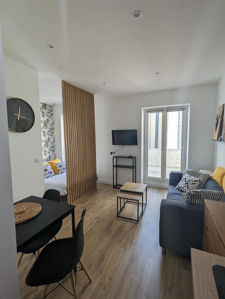 Studio Avec Literie Au Cœur Du Centre-ville - Nice