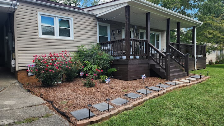 3 Bedroom Home Near Etsu And Downtown Jc - Johnson City, TN