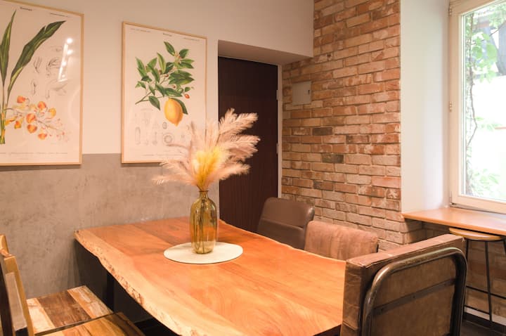5 Bedroom Modish Aparatment 2bth - Cracovie