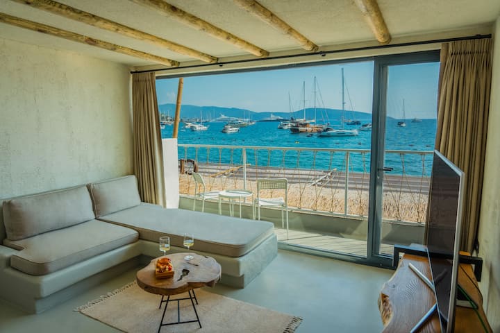 Churchill Townhouse Deluxe King Suit - Bodrum