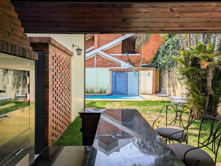 Dream House - Asunción