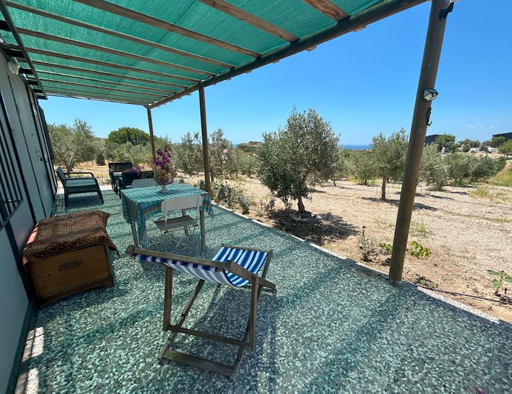 Zeytinycesme I Tiny House With Sea View - Çeşme