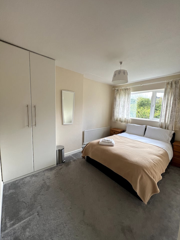 Single Private Bedroom, Quiet Area South Dublin - Dún Laoghaire