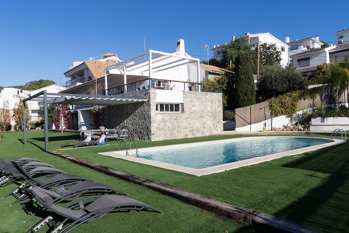 Mediterranean Villa With Pool In Barcelona Coast - Calella
