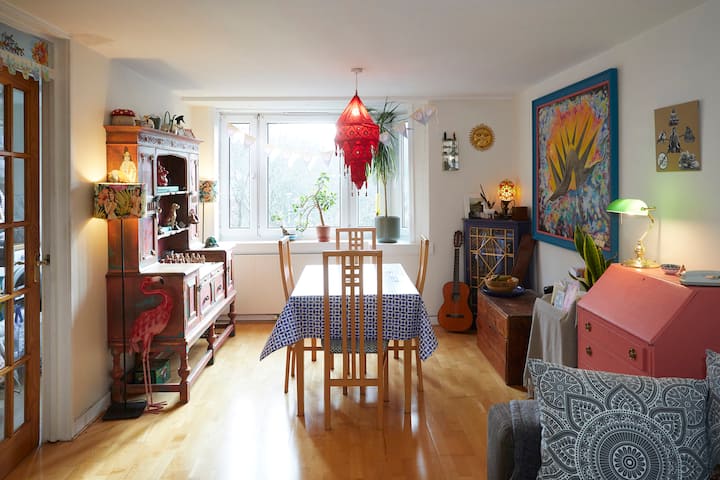 Boho Comfy 2-bedroom Flat In Stockbridge W Parking - Edinburgh, UK