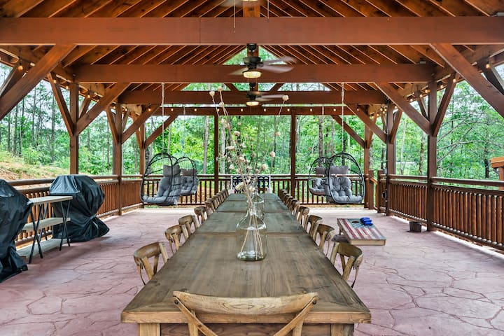 Expansive Luxury Pool Cabin For Large Groups - Estados Unidos