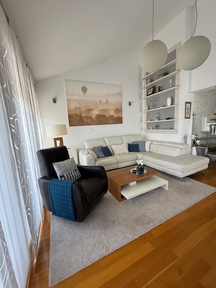Spacious And Modern Apartment With Big Terrasse - Zadar
