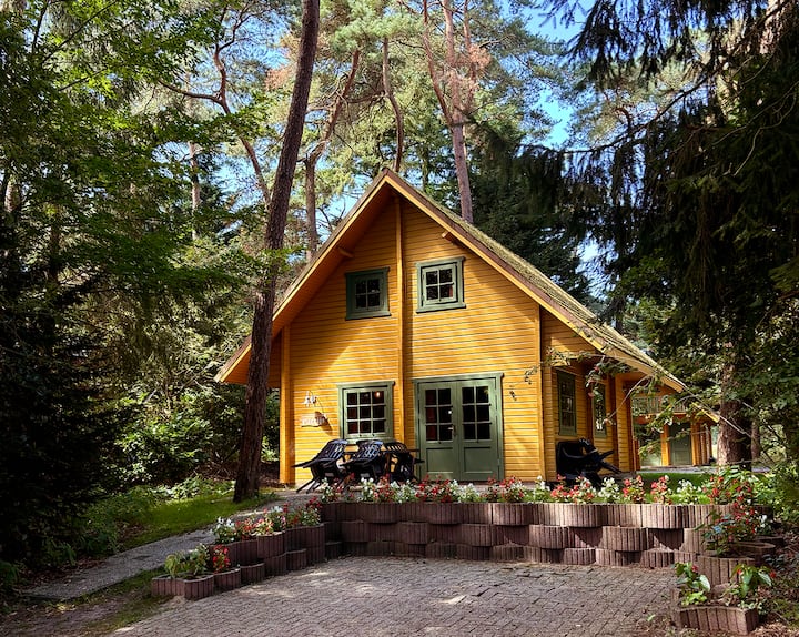 Mooi Familiehuis In Bos Met Privé Parkeerplaats - Baarn