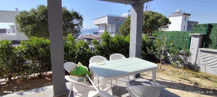 Sakin Bir Tatil İçIn Stüdyo Daire
Bahçe Katı - Seferihisar