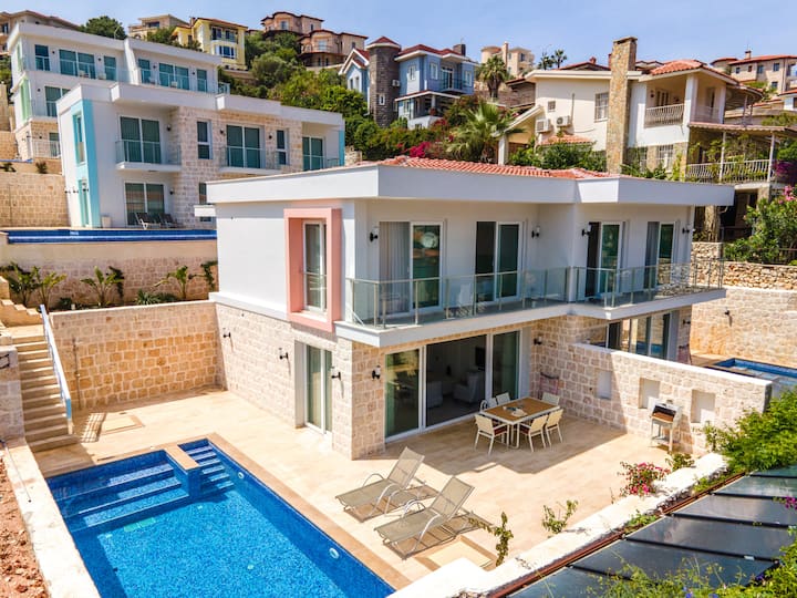 Vi̇lla Kanyon Rose °Kaş'taki Eviniz - Kaş