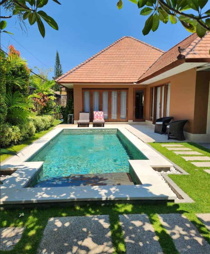 Sanur - Cozy Private Pool Villa On Beach Side - Sanur