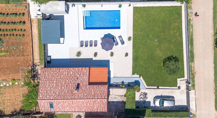 Villa Imperialis Dalmata Sa Grijanim Bazenom - Vrsi