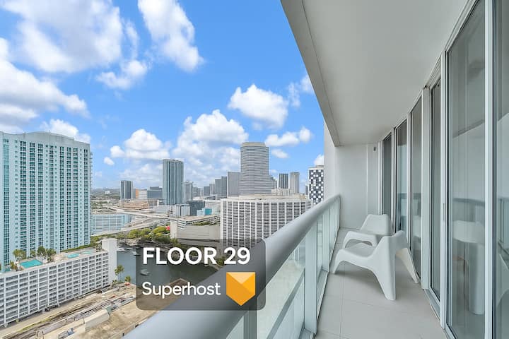 Luxury 1br • Icon Brickell - Miami, FL
