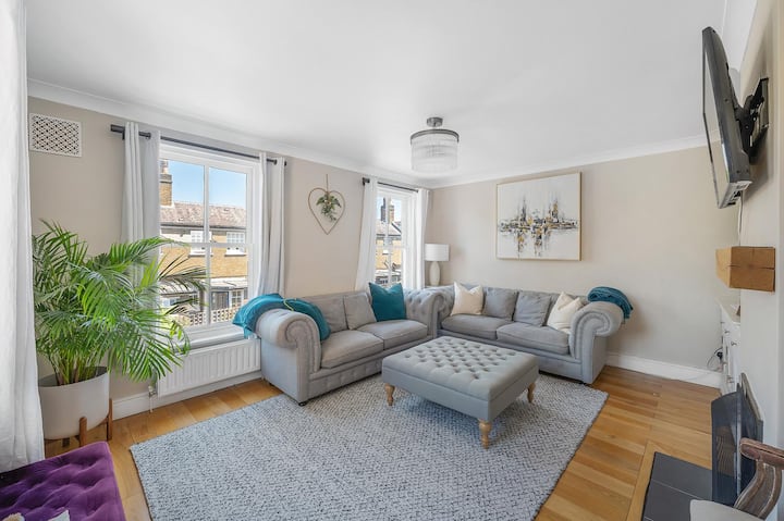 Beautiful House • Central Richmond • Free Parking - London, UK