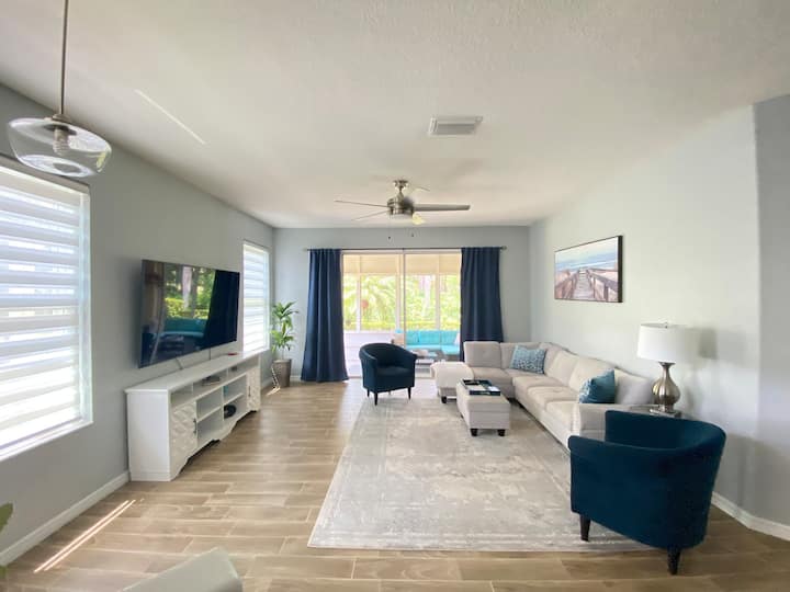 3 Bed 2 Bath Private Golf Course Villa - Zephyrhills, FL