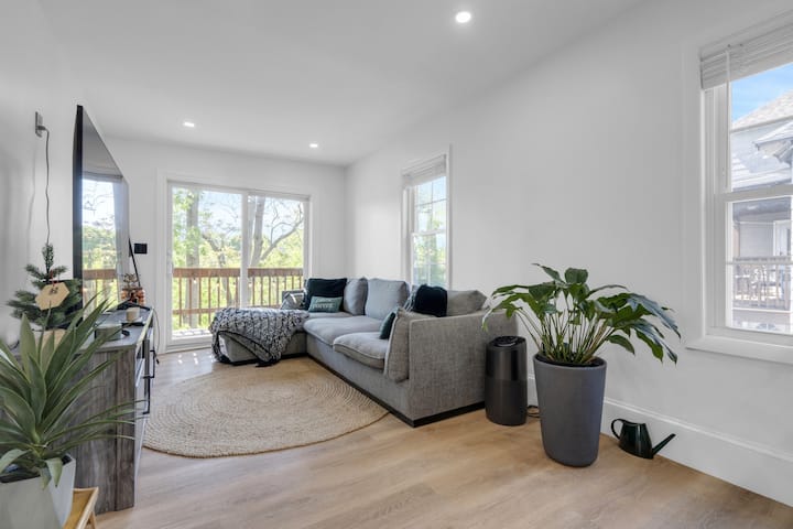 Ii Serene 3-bedroom Retreat In Charming Salem, Ma - Salem, MA