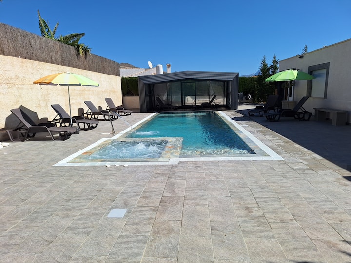 Precioso Apartamento En  Residencial Con Piscina - El Campello