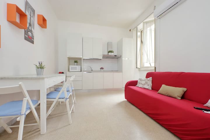 [Metro B Garbatella - Ostiense] Maison De Leslie - Róma