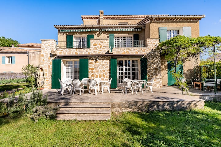 Vaste Villa +Piscine +Garage Vélos, Motos+parking - Bédoin
