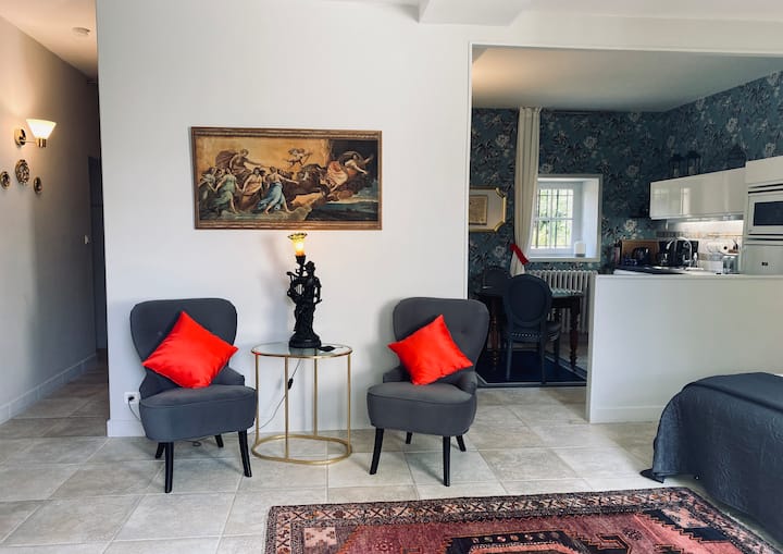 La Salamandre, Gîte De Charme Et Son Parc - Avoine