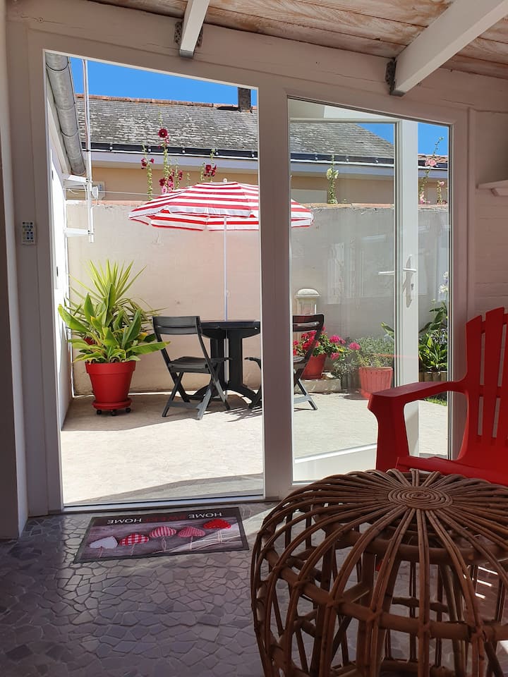 Petite Maison Sablaise Avec Jardin Et Terrasse . - Olonne-sur-Mer