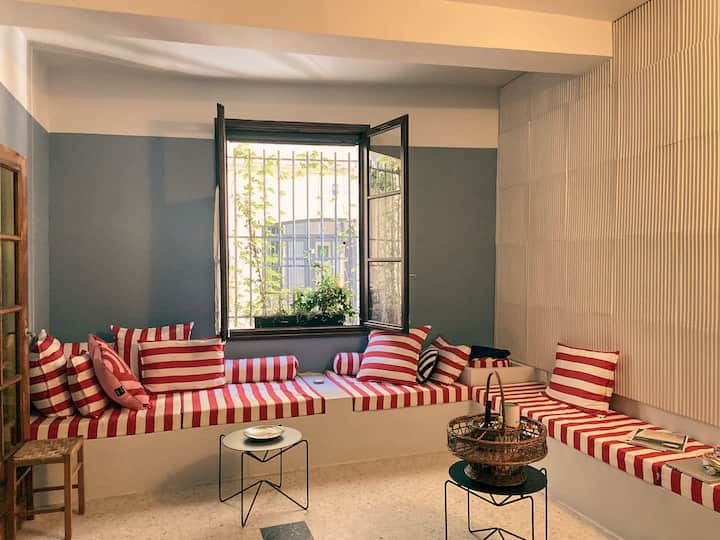 Maison De Cocagne En Plein Centre (Très Déco !) - 亞爾
