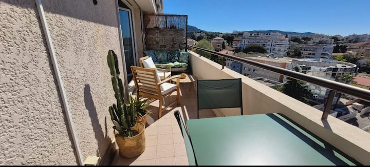 Appart Dernier éTage, Vue Mer Avec Parking, Nice. - Nice
