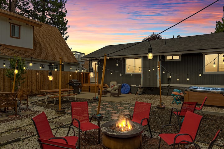 Peach By The Lake + Pets + Hot Tub +Walk 2 Village - Big Bear, CA