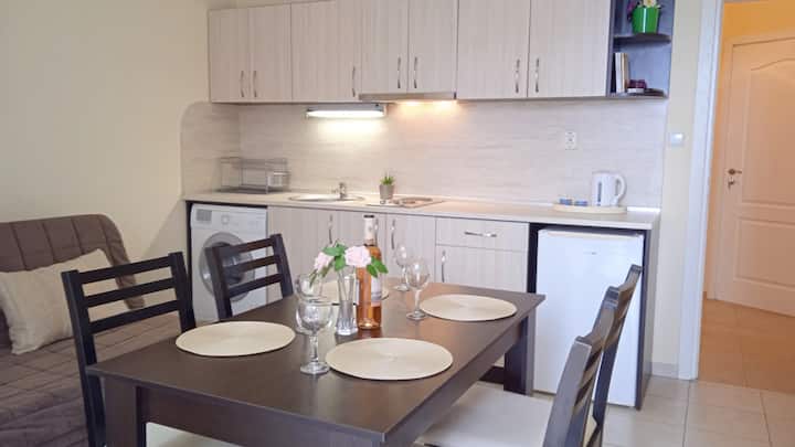 Апартамент в непосредствена близост до плажа Iii - Burgas