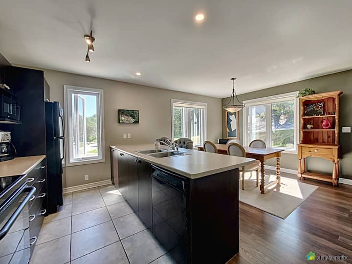Mont Ste Marie Mountain Side Condo - Low