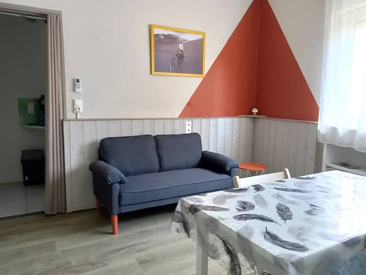 Studio 32m², Climatisé, Calme Avec Parking Gratuit - Gard