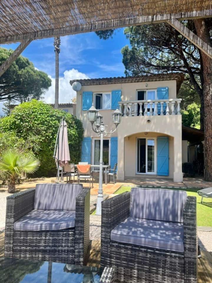 Villa Provençale Avec Piscine - Sainte-Maxime