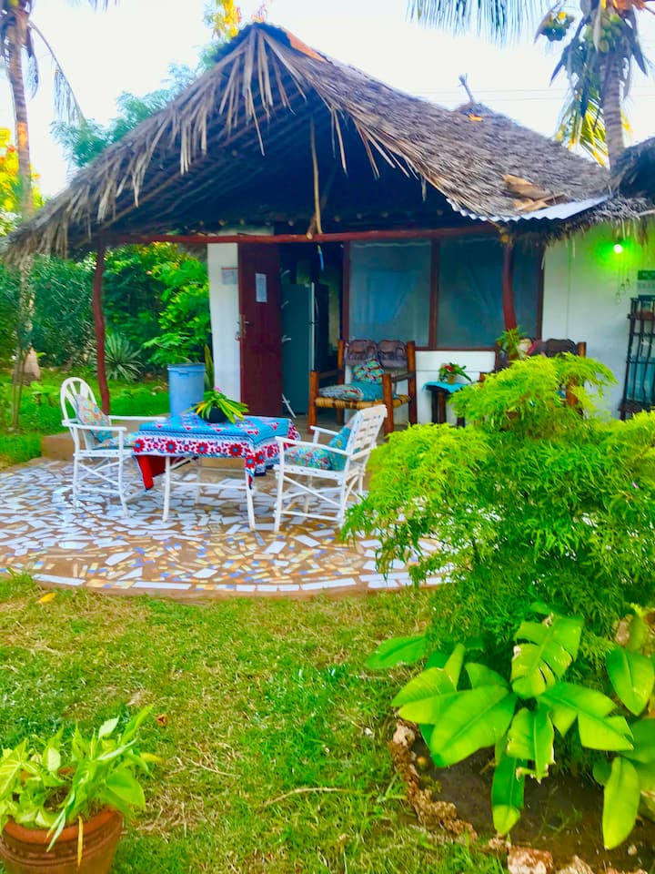 Delightful Family Cottage @ Heavenly Gardens - Diani Beach
