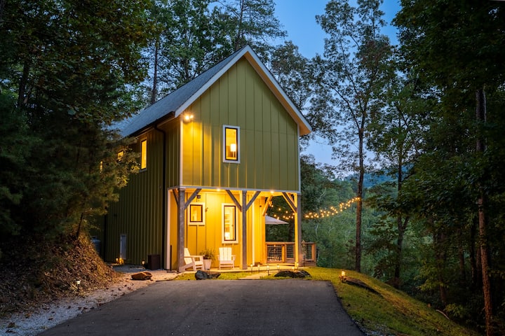 Luxury Cabin- Hot Tub, Mtn Views, Min To Clayton - Clayton, GA