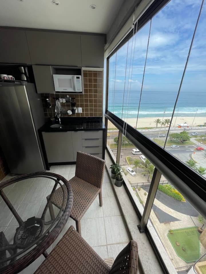 Charming Studio In Front Of Barra Beach - Rio de Janeiro