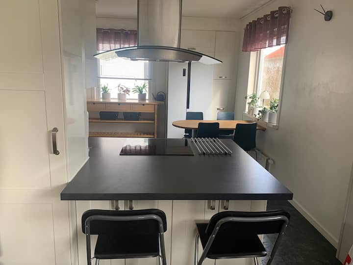Cozy, Two-story House In Central Gothenburg - Göteborg