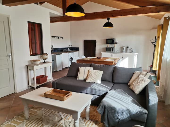 Gîte Louis, Ressourcez-vous Au Coeur De La Nature - Puy-de-Dôme