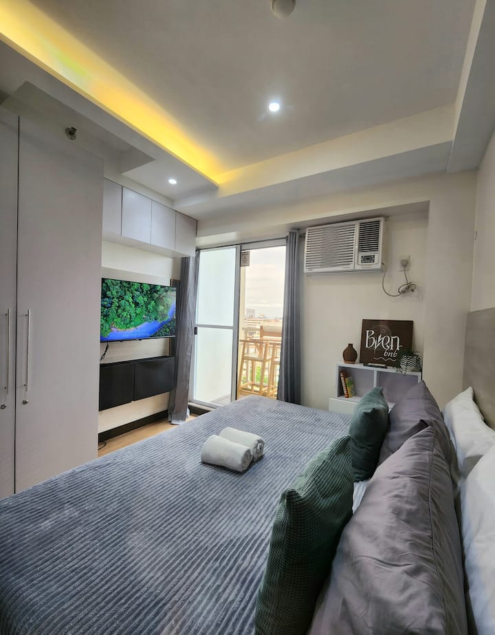 Nature Vibe 1br Apt 5min Walk To Ayala Mall - Malabón